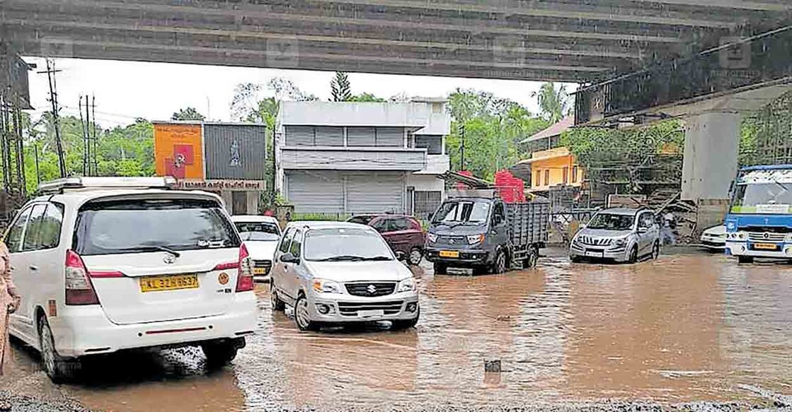 വെള്ളക്കെട്ട്, ഗതാഗതക്കുരുക്ക്; അരൂരിൽ ദുരിതമീ യാത്ര | Arur | Kerala | National Highway ...