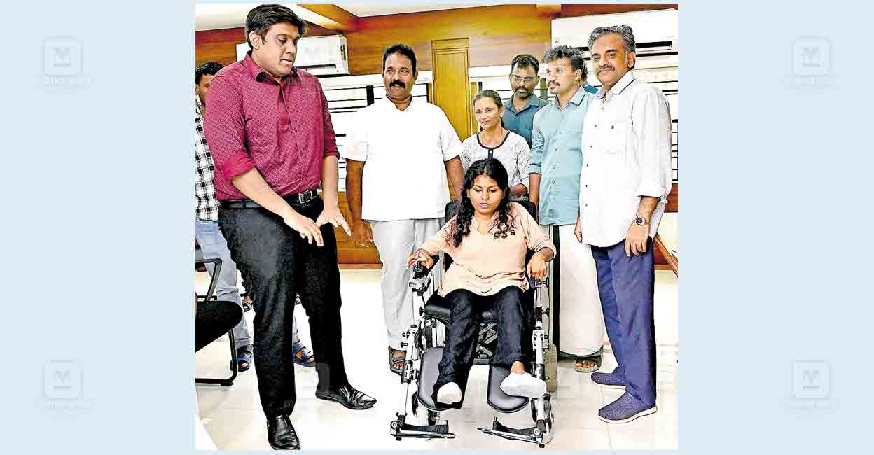 സജ്നയ്ക്കു ചിറകാവാൻ ഇലക്ട്രിക് വീൽചെയർ | electric wheelchair | spinal ...