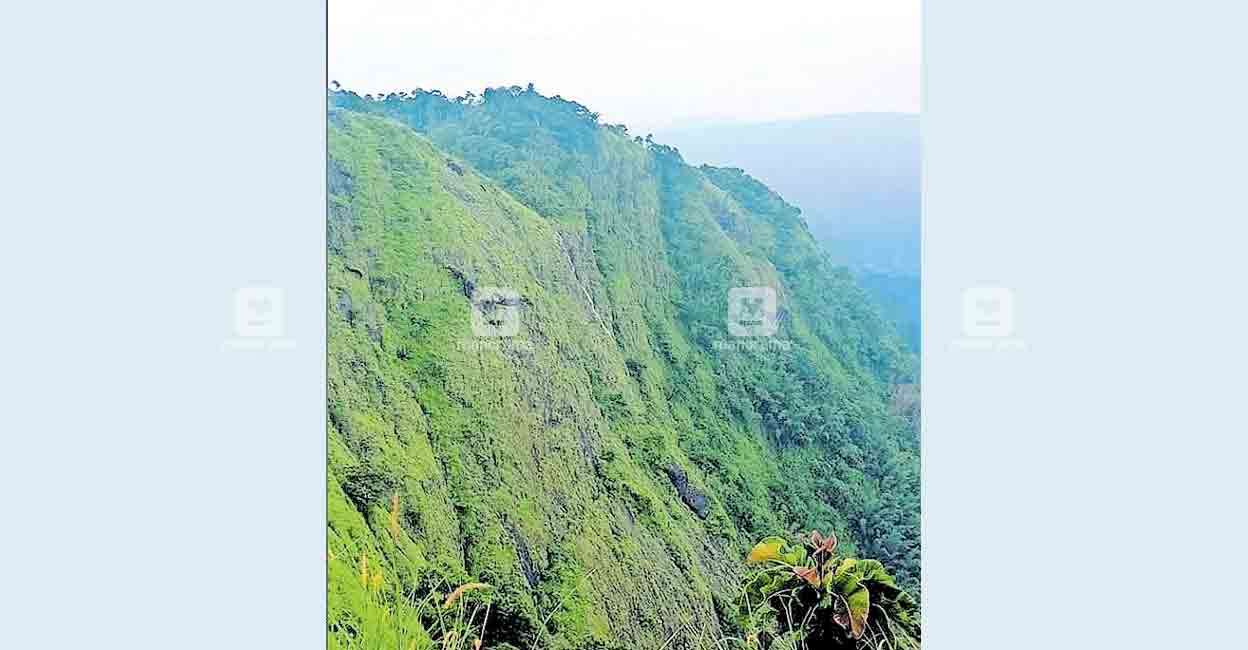 വികസനം കാത്ത് ഉപ്പുകുന്ന്