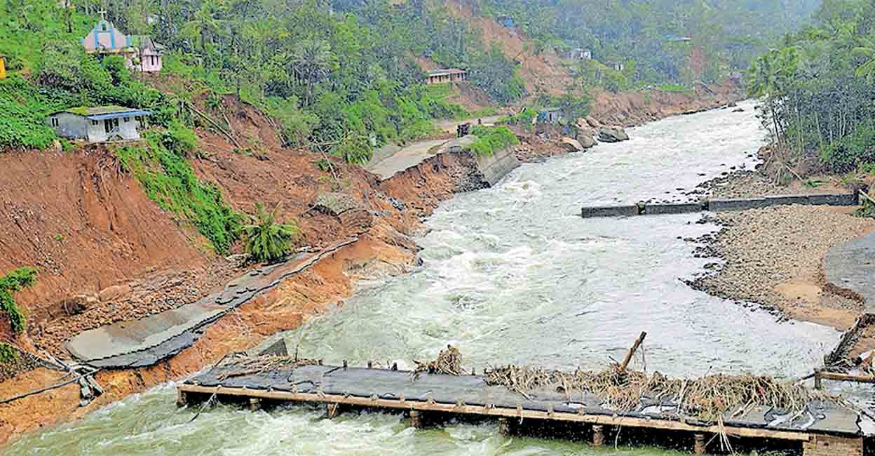 കലക്കിയല്ലോ കാൽനൂറ്റാണ്ട് ! കേരളത്തിന്റെ വമ്പൻ ജില്ല താണ്ടിയ 25 ...
