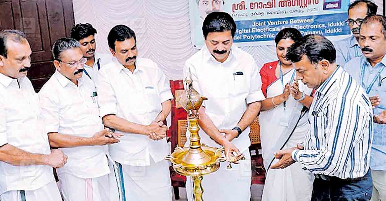 ഇൻഡസ്ട്രി ഓൺ ക്യാംപസ് പദ്ധതിക്കു തുടക്കം | Industry on Campus | IOC ...