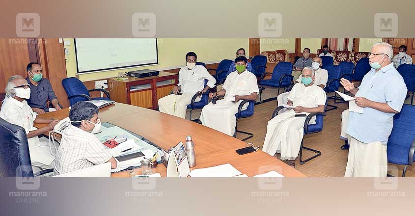 തിരിച്ചെത്തുന്നവരുടെ ക്വാറന്റീൻ പ്രാദേശിക സഹകരണത്തോടെ