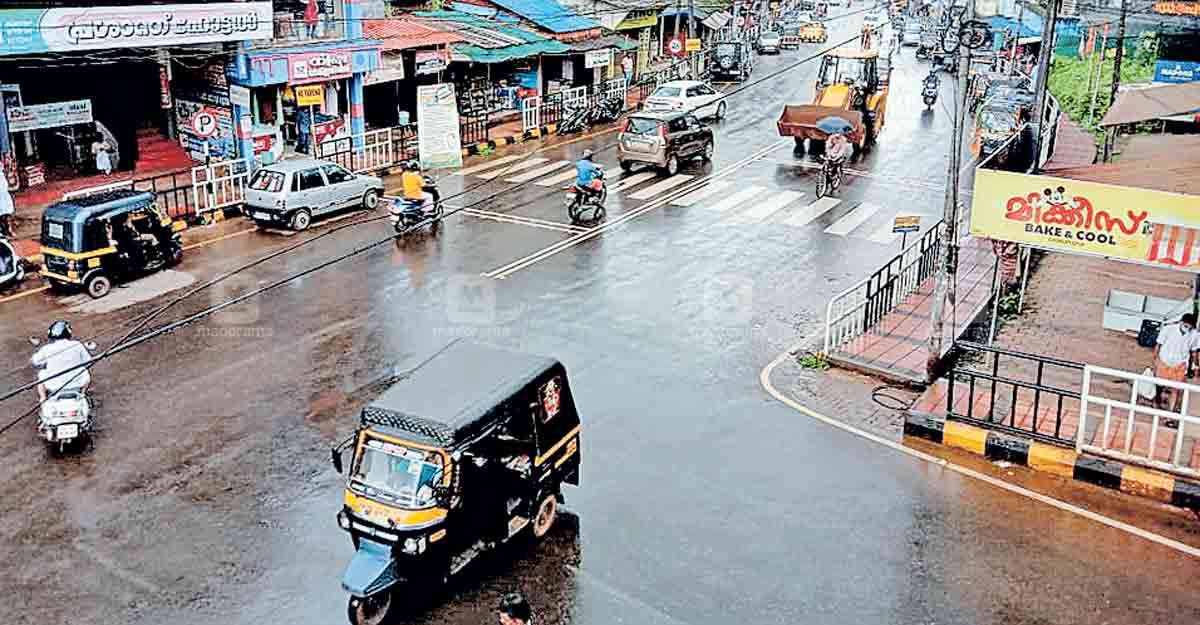 ചെറുപുഴ ടൗൺ തുറന്നു