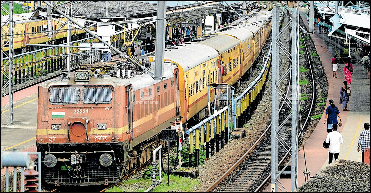 നാടും നഗരവും സാധാരണ നിലയിലേക്ക്; കോവിഡ് നിയന്ത്രണം അയഞ്ഞിട്ടും പായാ ...