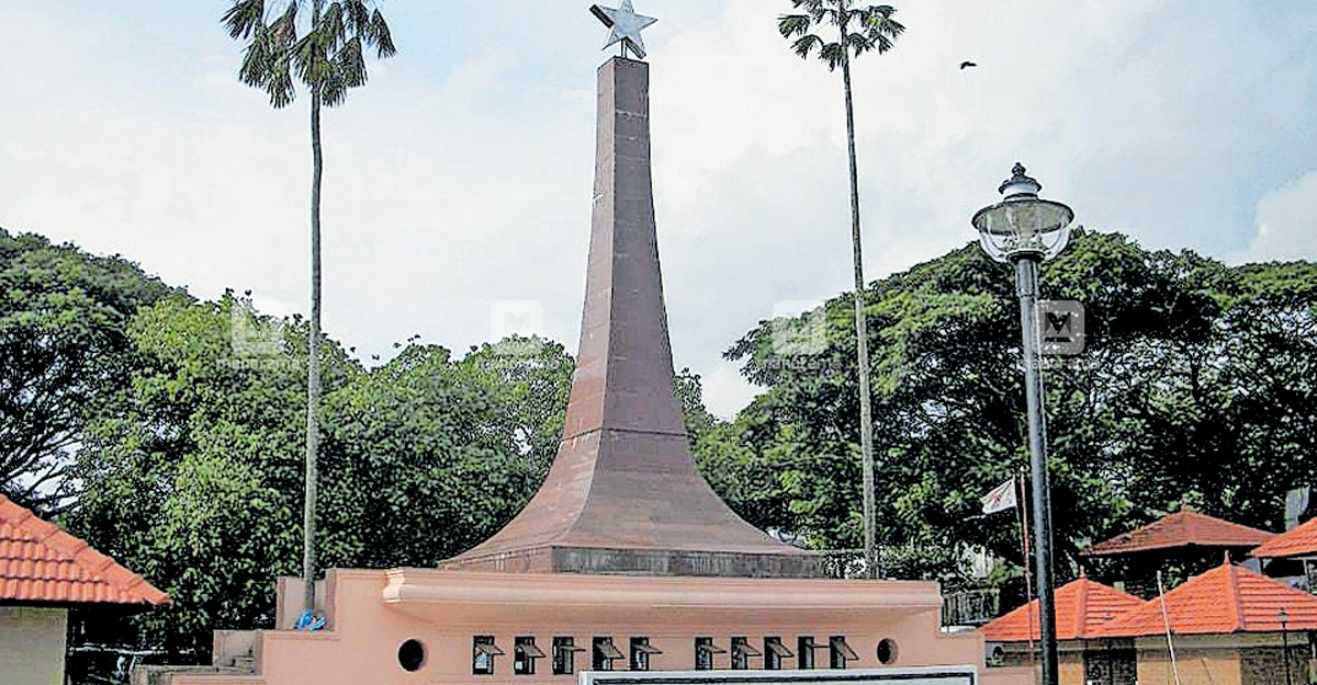 കഴിഞ്ഞ തവണ തോൽപിച്ചവരെ ഇത്തവണ ജയിപ്പിക്കണം; വിയർപ്പൊഴുക്കുന്ന ...