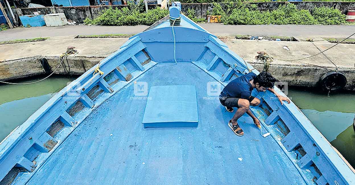 ട്രോളിങ് നിരോധനം തീരത്ത് വറുതിക്കാലം