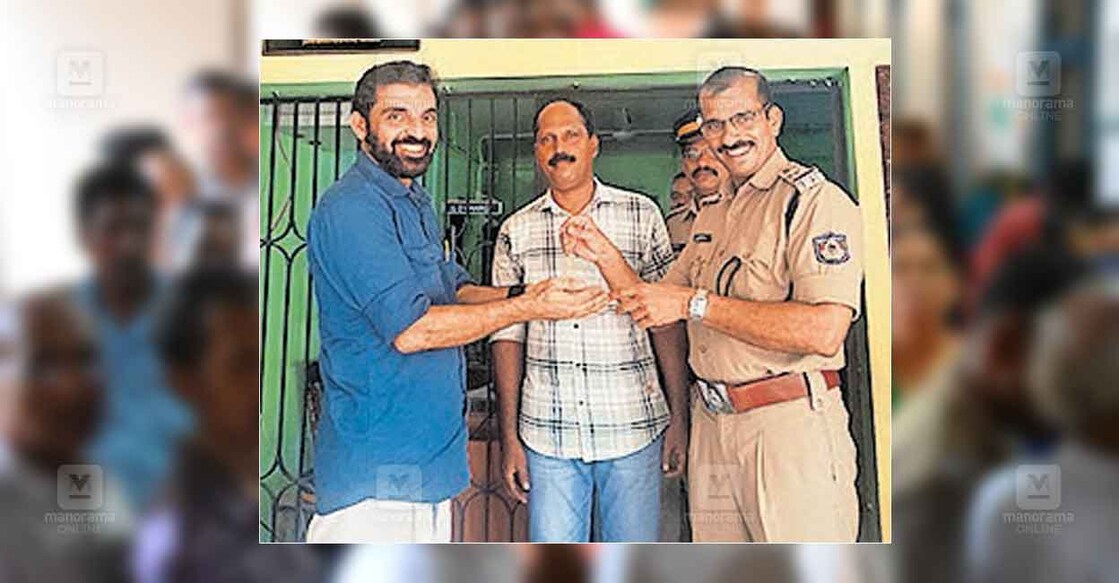 പോളിങ് ബൂത്തിൽ കാണാതായ സ്വർണമാല തിരിച്ചുകിട്ടി | Kannur Lok Sabha ...