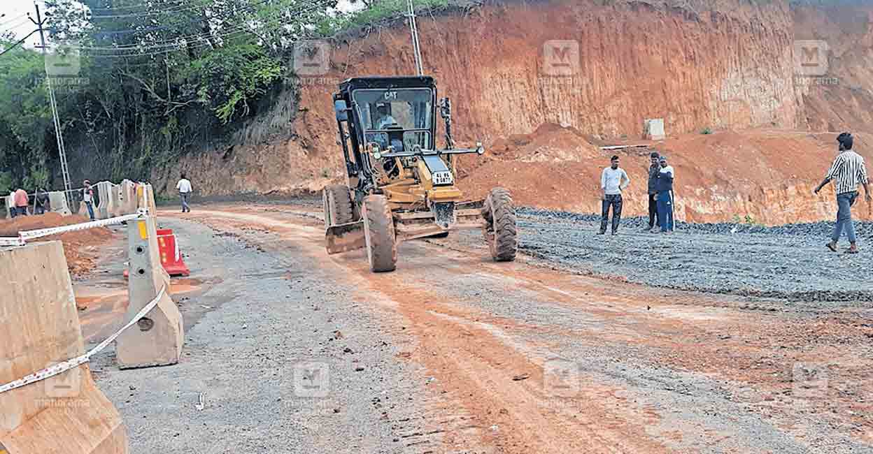 തളിപ്പറമ്പ്–പട്ടുവം റോഡ് ഇരുചക്രവാഹന ഗതാഗതം ഇന്ന് പുനഃസ്ഥാപിക്കും ...