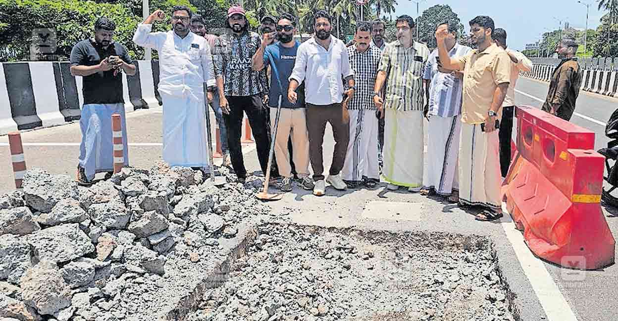 കുമ്പള ആരിക്കാടി ടോൾ ഗേറ്റ് 60 ദിവസത്തിനകം പണിയാൻ നിർദേശം; പൊലീസ് ...