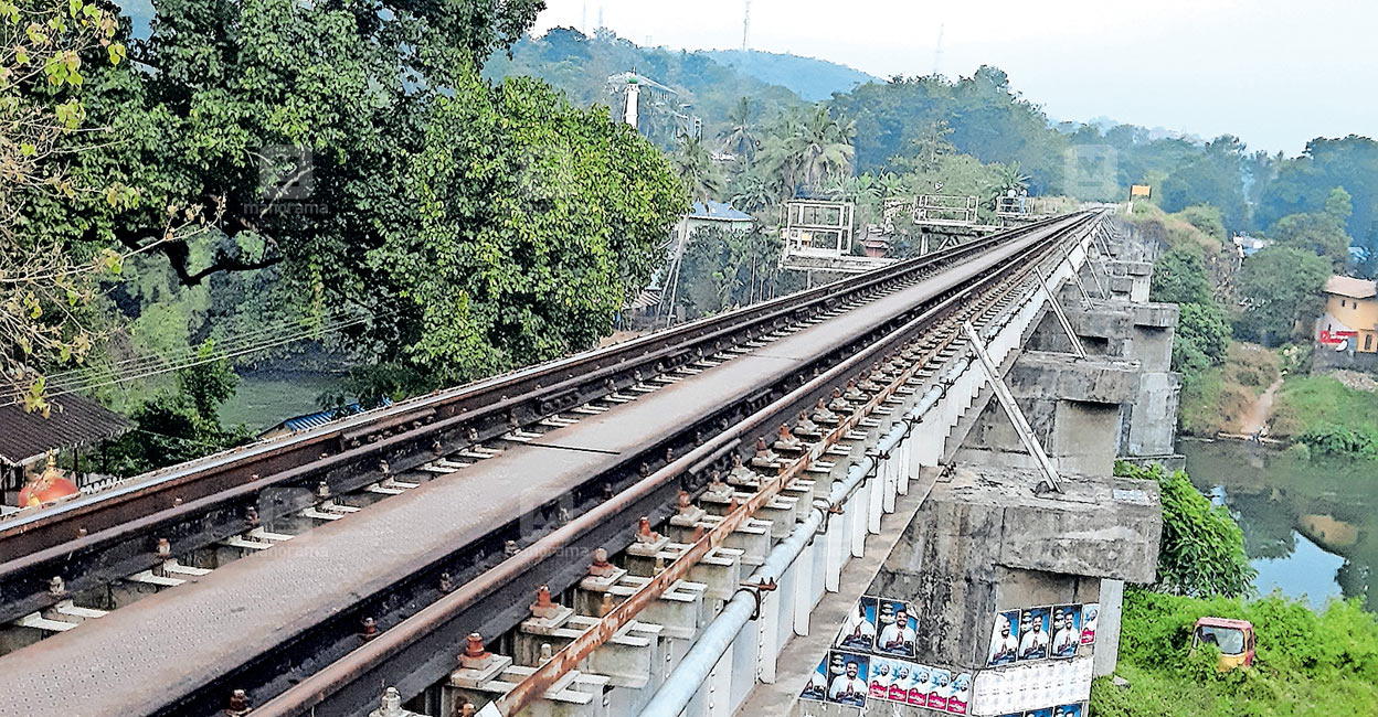 പുനലൂർ - ചെങ്കോട്ട റെയിൽപാത വൈദ്യുതീകരണം; അതിവേഗത്തിൽ ടെൻഡർ നടപടി തുടങ്ങി
