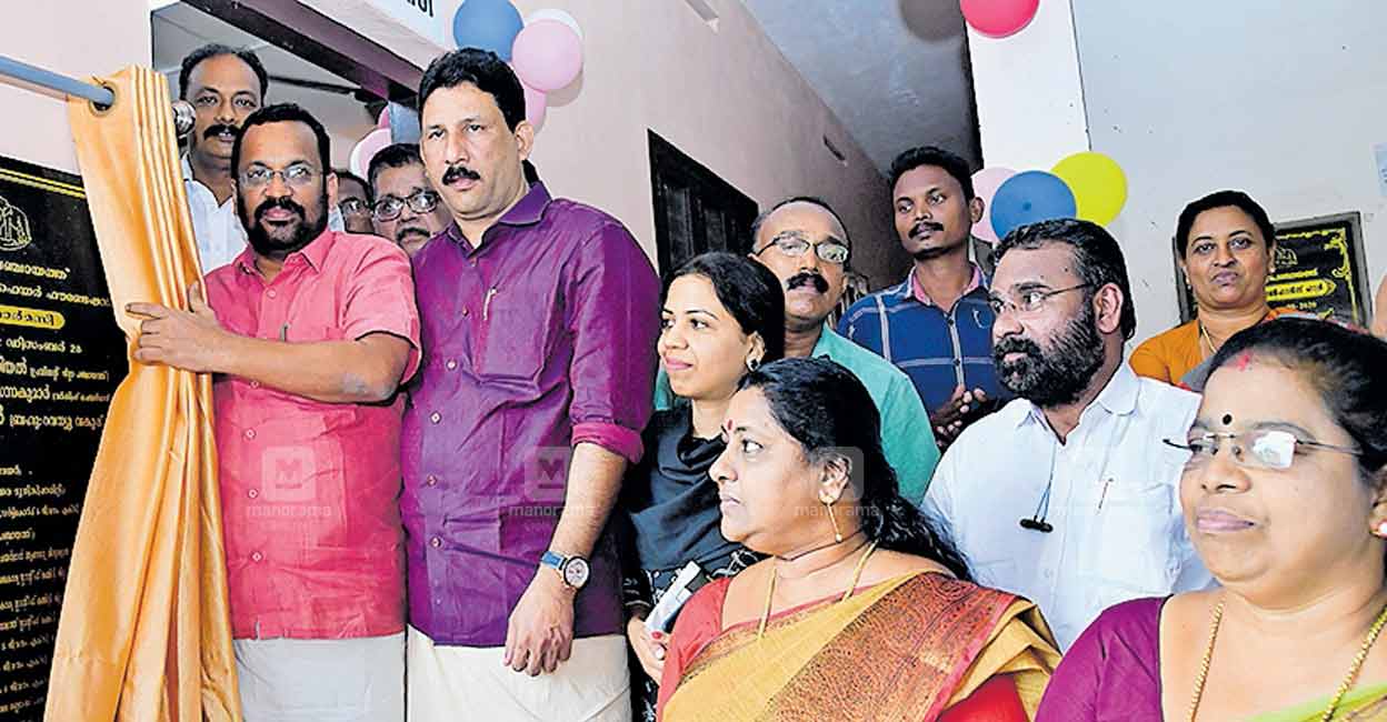 എല്ലായിടത്തും 6 മാസത്തിനുള്ളിൽ ഐസലേഷൻ വാർഡുകൾ: കെ.രാജൻ