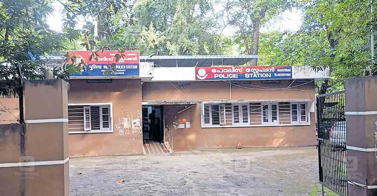 തെന്മലയിലെ പൊലീസ് സ്റ്റേഷൻ കെട്ടിടനിർമാണം ഇഴയുന്നു; ഈ ‘കേസ് ’ ആരും ...