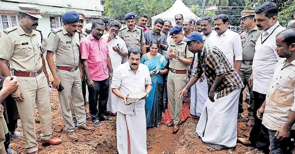 കിളികൊല്ലൂർ പൊലീസ് സ്റ്റേഷൻ നിർമാണം: ശിലാസ്ഥാപനം നടത്തി