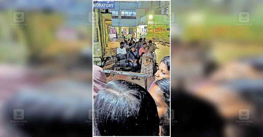 ജീവനക്കാരുടെ കുറവ്: കൊല്ലം ജില്ലാ ആശുപത്രിയിലെ ലാബിൽ രക്ത പരിശോധനയ്ക്ക് ...