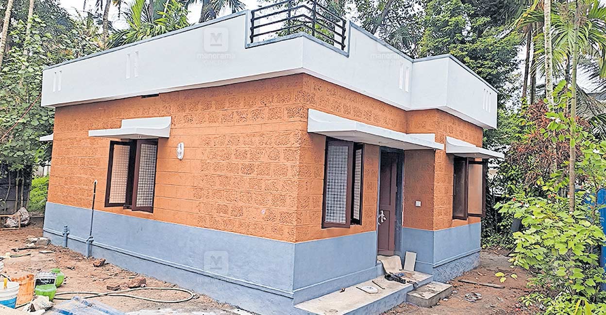 കരയോഗ അംഗങ്ങളുടെ കൂട്ടായ്മയിൽ നിർധന കുടുംബത്തിനു വീട് | House ...