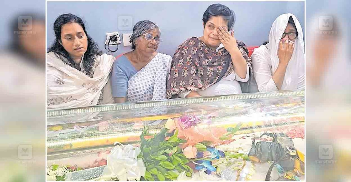 ഹൃദയ നൊമ്പരത്തോടെ ഐസക് ജോർജിന് വിട നൽകി നാട് | Organ Donation Kerala ...