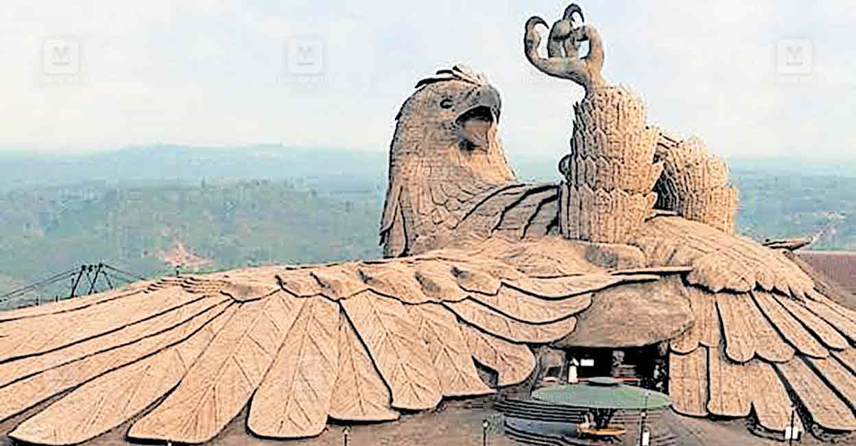 ഓണാവധി ആഘോഷിക്കാൻ ഒരു യാത്രയും കൂടി ആയാലോ? പിന്നെന്താ, ഈ വഴിയേ ...