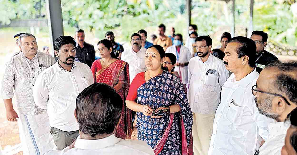 സചിവോത്തമപുരം ആരോഗ്യ കേന്ദ്രം കെട്ടിട നിർമാണ ജോലികൾ വേഗത്തിലാക്കും: മന്ത്രി