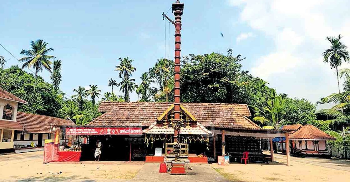 മൂത്തേടത്തുകാവ് ക്ഷേത്രത്തിലെ നടതുറപ്പ് ഉത്സവം ഇന്ന്