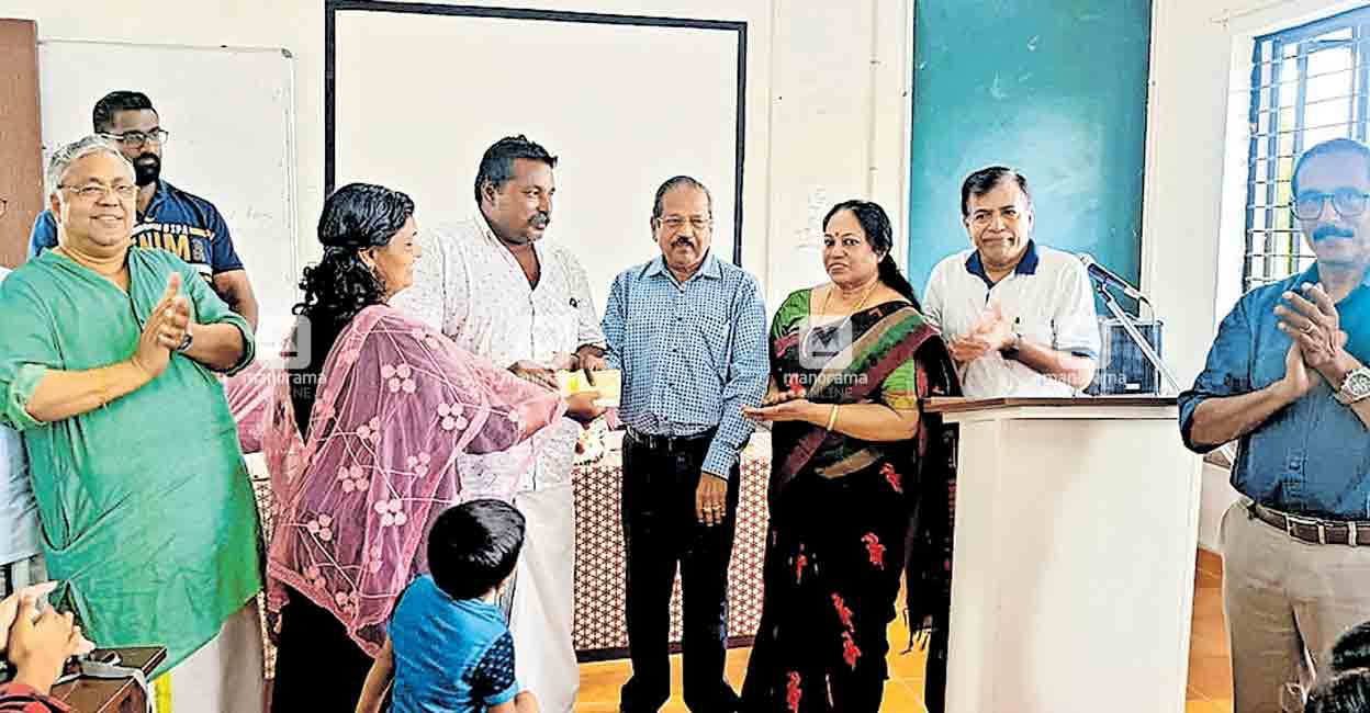 വേൾഡ് മലയാളി കൗൺസിൽ തുണച്ചു; അഞ്ജു സന്തോഷിന് ആനന്ദം