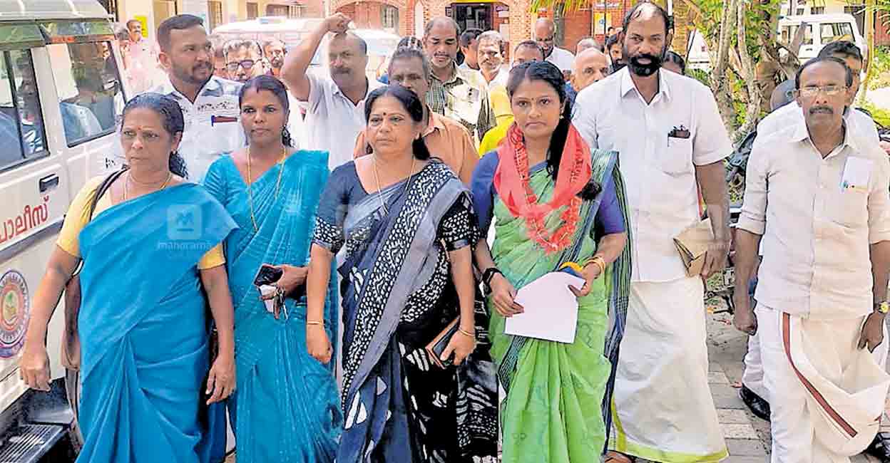 മറവൻതുരുത്ത് ഡിവിഷൻ എൽഡിഎഫ് നിലനിർത്തി