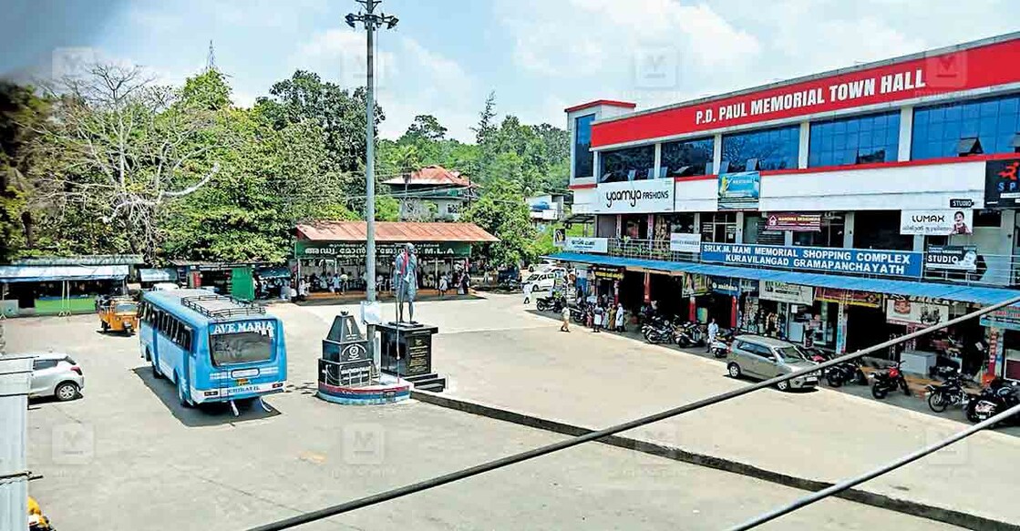 അപകടം ഇവിടെ പതിയിരിക്കുന്നു