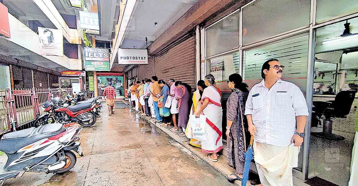 പാചകവാതകം ലഭിക്കാൻ മസ്റ്ററിങ് നിർബന്ധം; എങ്ങനെ ചെയ്യാം? തിരക്കുവേണ്ട ...
