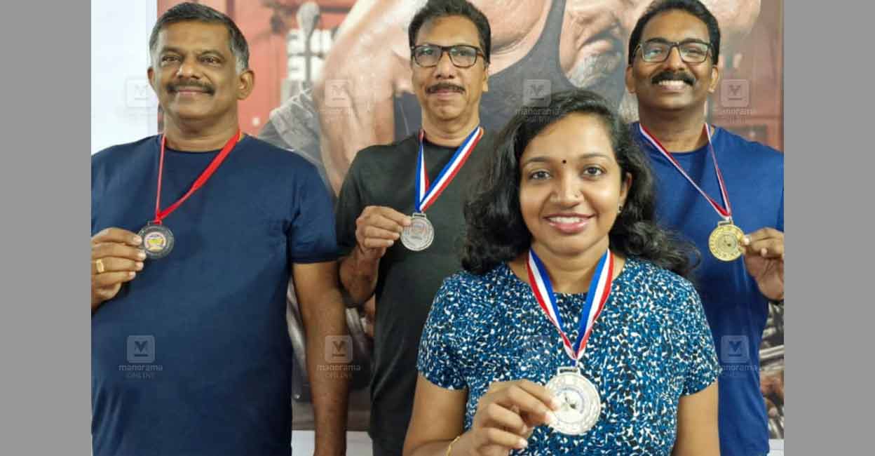 കേരള സ്റ്റേറ്റ് പവർലിഫ്റ്റിങ് അസോസിയേഷൻ ബെഞ്ച്പ്രസ്സ് മത്സരം: സോളമൻസ് ...