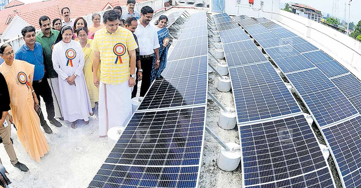 സെന്റ് ജോസഫ്സ് സ്കൂളിൽ 27 കിലോവാട്ട് സോളർ പ്ലാന്റ്