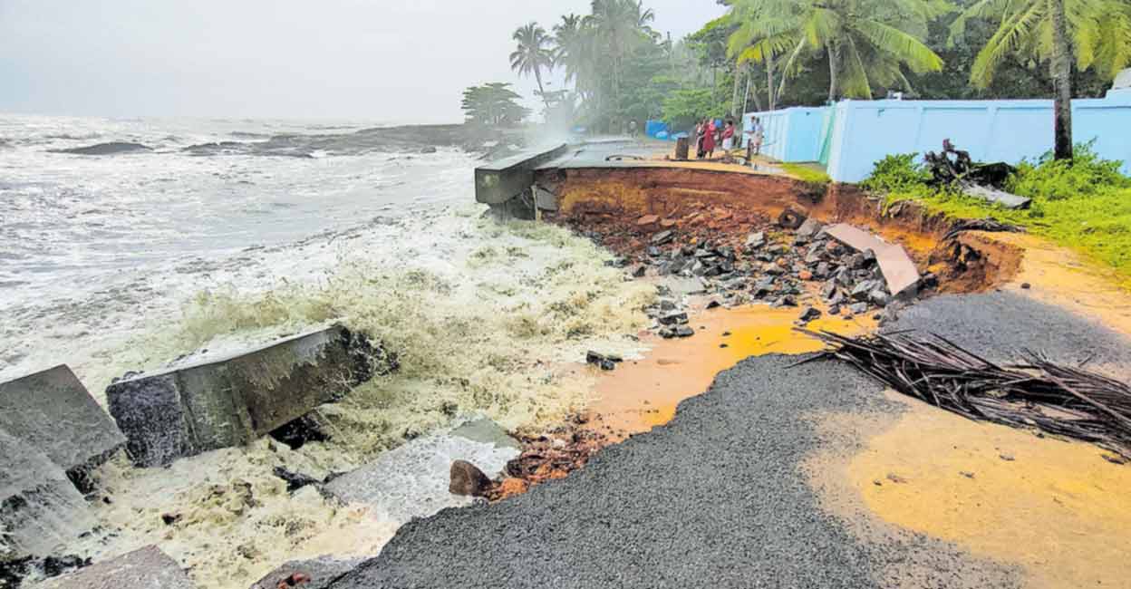 എട്ടിടങ്ങളിൽ ദുരിതാശ്വാസ ക്യാംപ് | Kozhikode rain update | Kozhikode ...