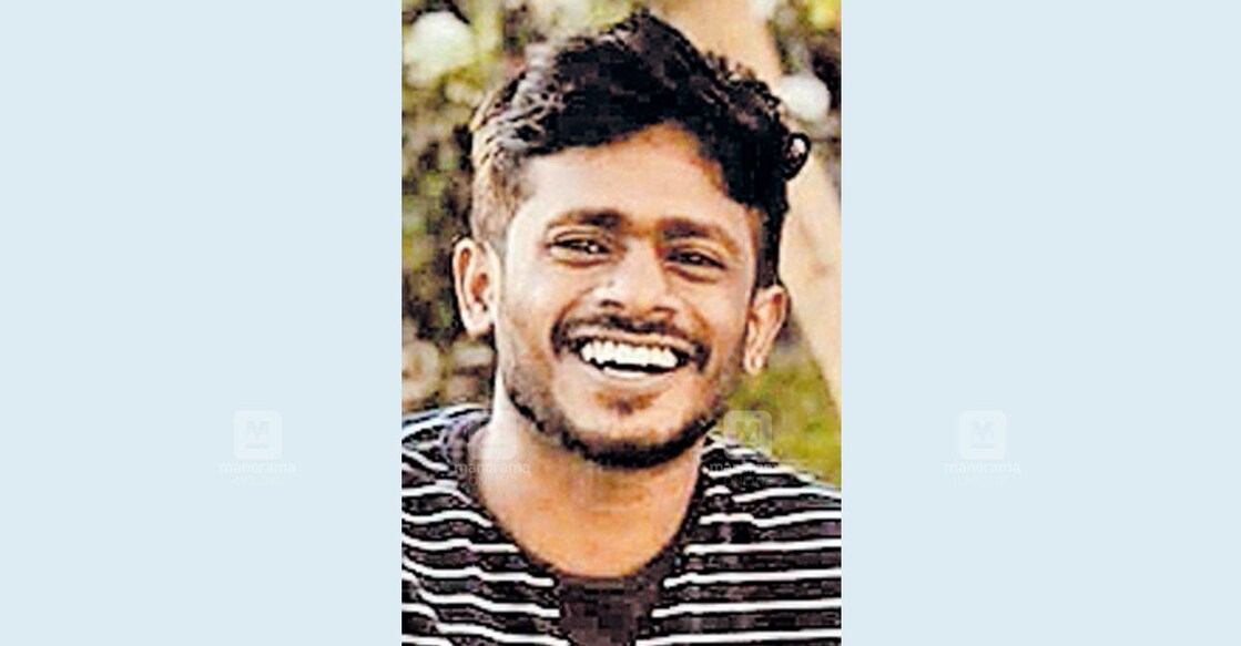 യുവാവ് ഓടയിൽ മരിച്ച നിലയിൽ