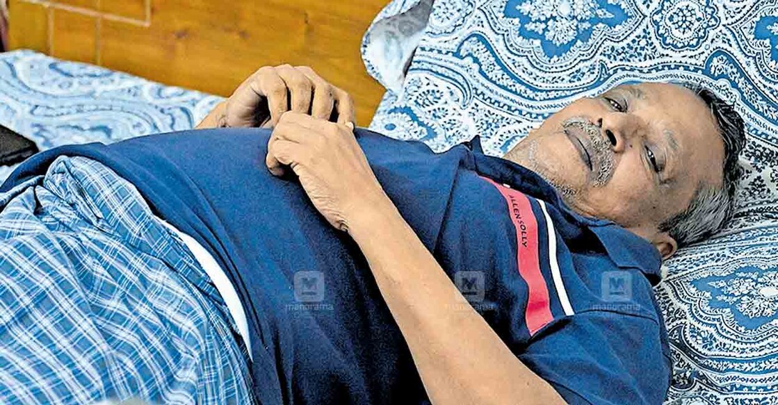 ഓടയിൽ വീണ് അപകടം: ഹൈക്കോടതി ഇടപ്പെട്ടു, നീതിക്കായുള്ള പോരാട്ടത്തിൽ ആദ്യപടി കടന്ന് മൂസക്കോയ