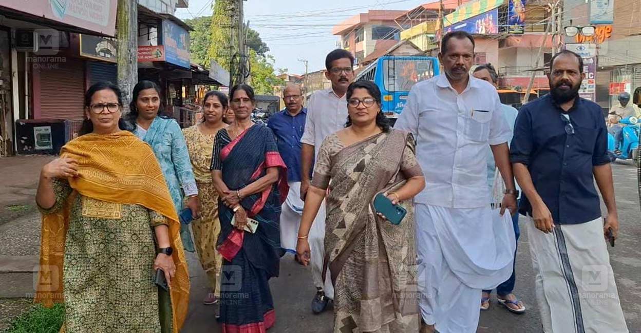 വടകര-വില്യാപ്പള്ളി-ചേലക്കാട് റോഡ്: വടകര റീച്ചിലെ മാർക്കിങ് പൂർത്തിയായി ...