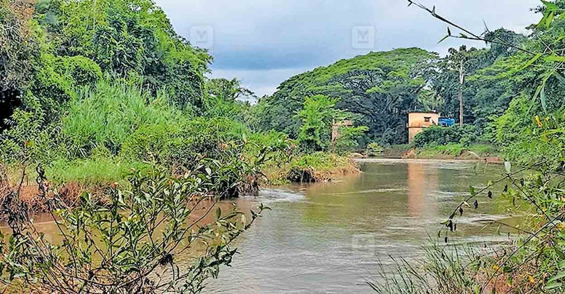 ചെറുപുഴയിൽ മണൽത്തിട്ടകൾ; പ്രളയഭീതിയിൽ നാട്ടുകാർ | Cherupuzha river ...
