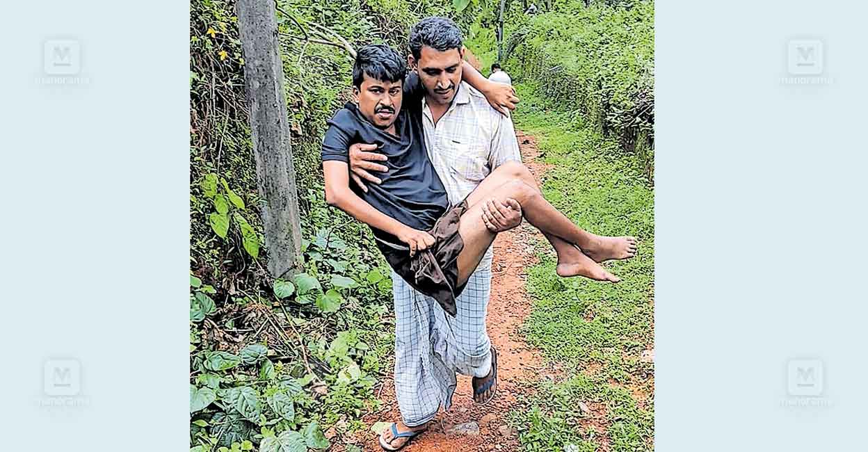 ഭിന്നശേഷിക്കാർക്ക് പദ്ധതികൾ ഏറെയുണ്ടെങ്കിലും മൊയ്തീൻ കോയയ്ക്ക് ജീവിതം ...