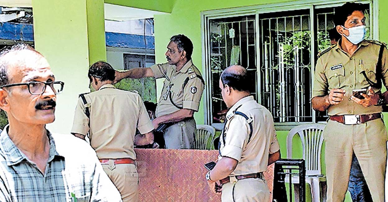 വയോധിക സഹോദരിമാരുടെ ദുരൂഹ മരണം: മൃതദേഹങ്ങൾ കിടത്തിയത് വെള്ള പുതപ്പിച്ച് ആദരവോടെ | Sister's ...