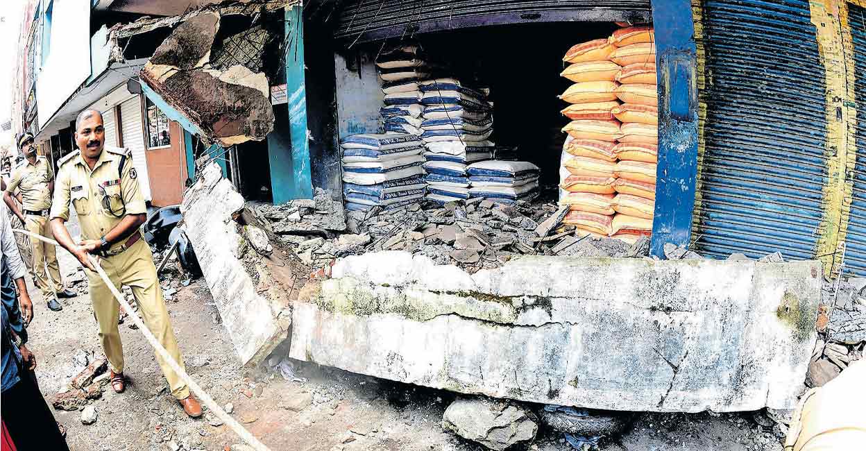 നേരത്തേ വരാമെന്ന് പറഞ്ഞു; വന്നത് ചേതനയില്ലാതെ: തീരാനഷ്ടമായി അഷ്റഫിന്റെ ...