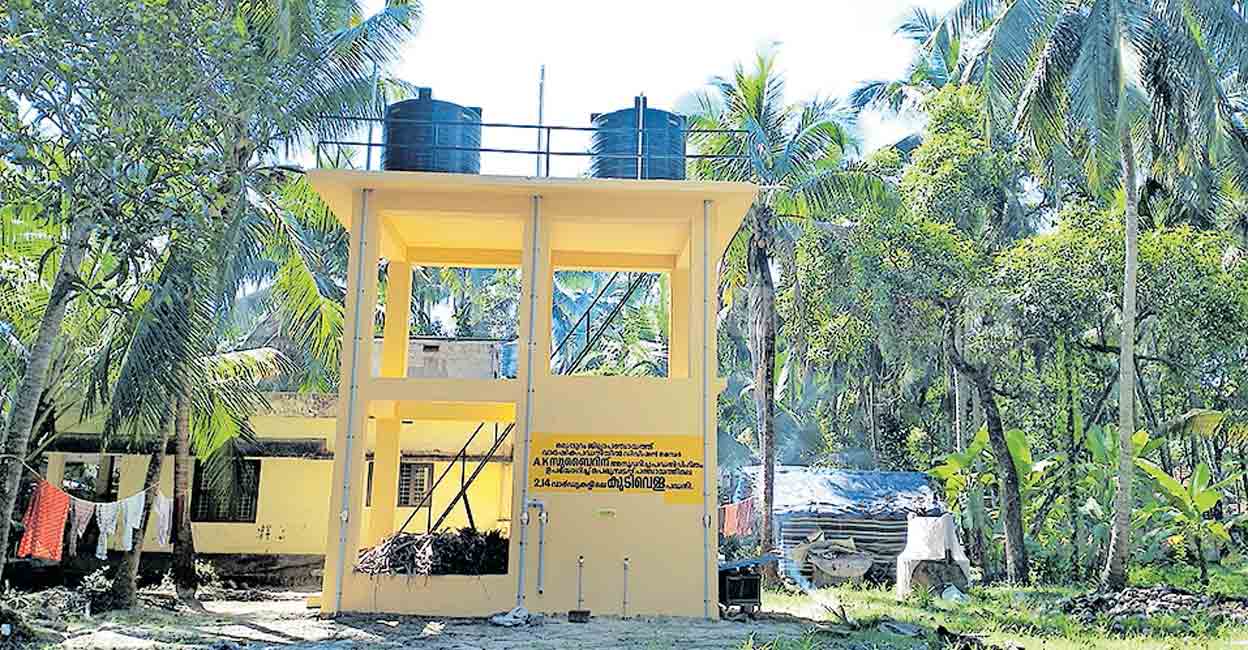 300 കുടുംബങ്ങൾ പ്രതിസന്ധിയിൽ വൈദ്യുതി കണക്‌ഷനില്ല; അയിരൂർ ശുദ്ധജല ...
