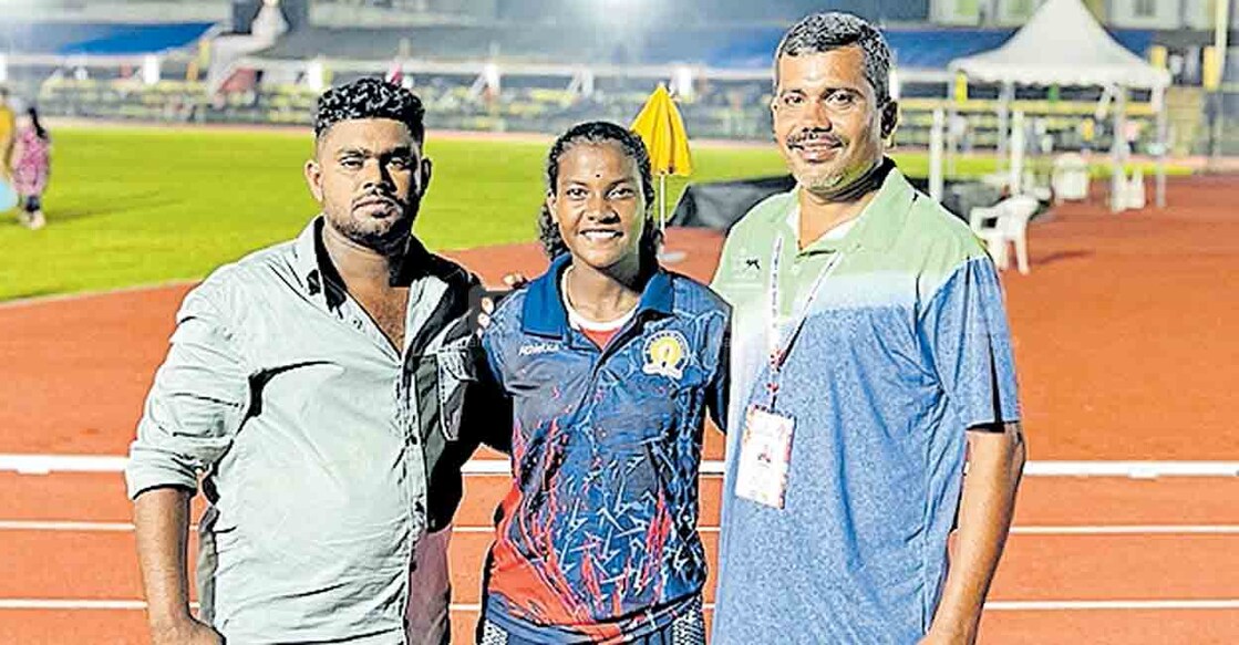 സങ്കടം മറക്കാൻ വീണ്ടും ഗീതു നടന്നു, സ്വർണദൂരം