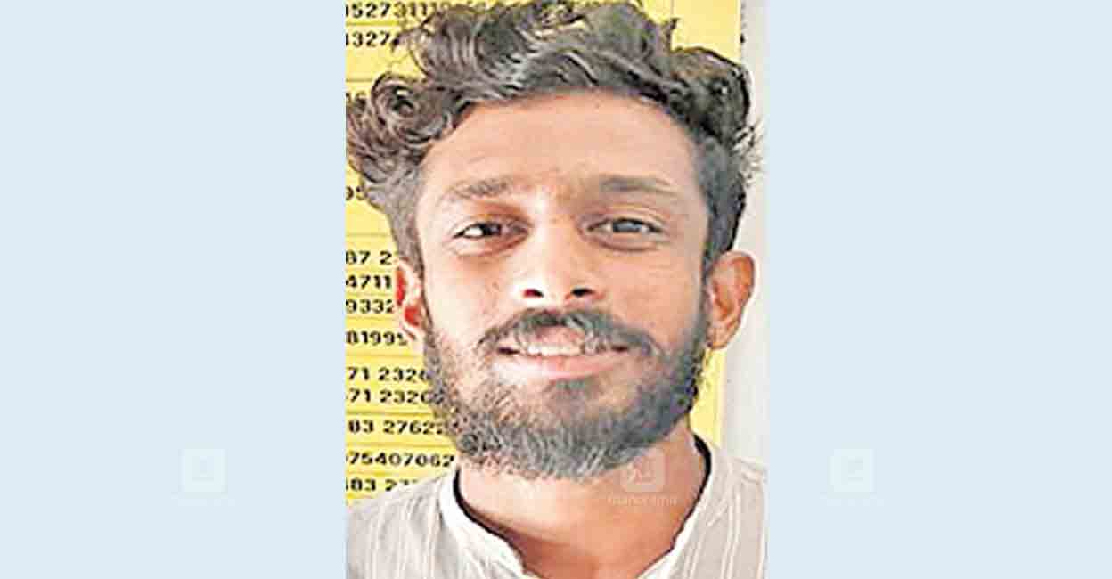 കാപ്പ: 4 പേരെ നാടുകടത്തി