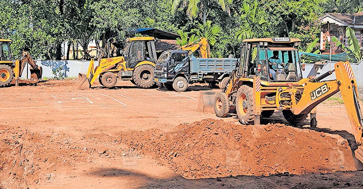 ചേളാരി ജിവിഎച്ച്എസ്എസ് സ്കൂളിന്റെ പുതിയ കെട്ടിടം: നിർ‍മാണം ...