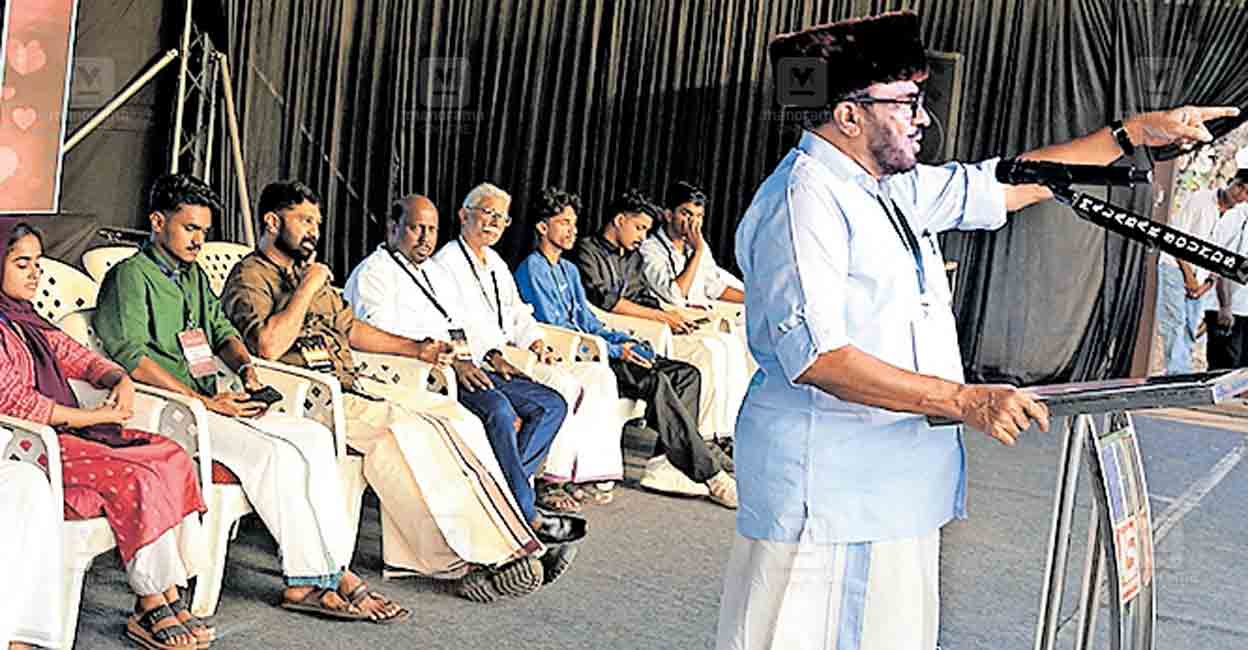 കാലിക്കറ്റിൽ ചലച്ചിത്രോത്സവത്തിന് തുടക്കം | Calicut University ...