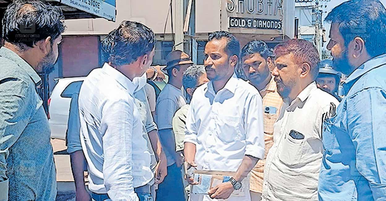 മേലേ ചേളാരിയിലെ ഗതാഗതക്കുരുക്ക്: പരിഹാരത്തിന് സ്ഥലം നൽകണം ...