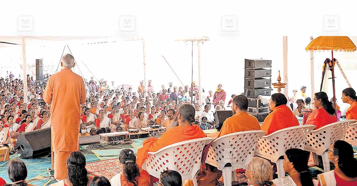 ലക്ഷദീപം സമർപ്പണവും നിളാ ആരതിയും; മാഘമക ഉത്സവത്തിന് കൊടിതാഴ്ന്നു ...