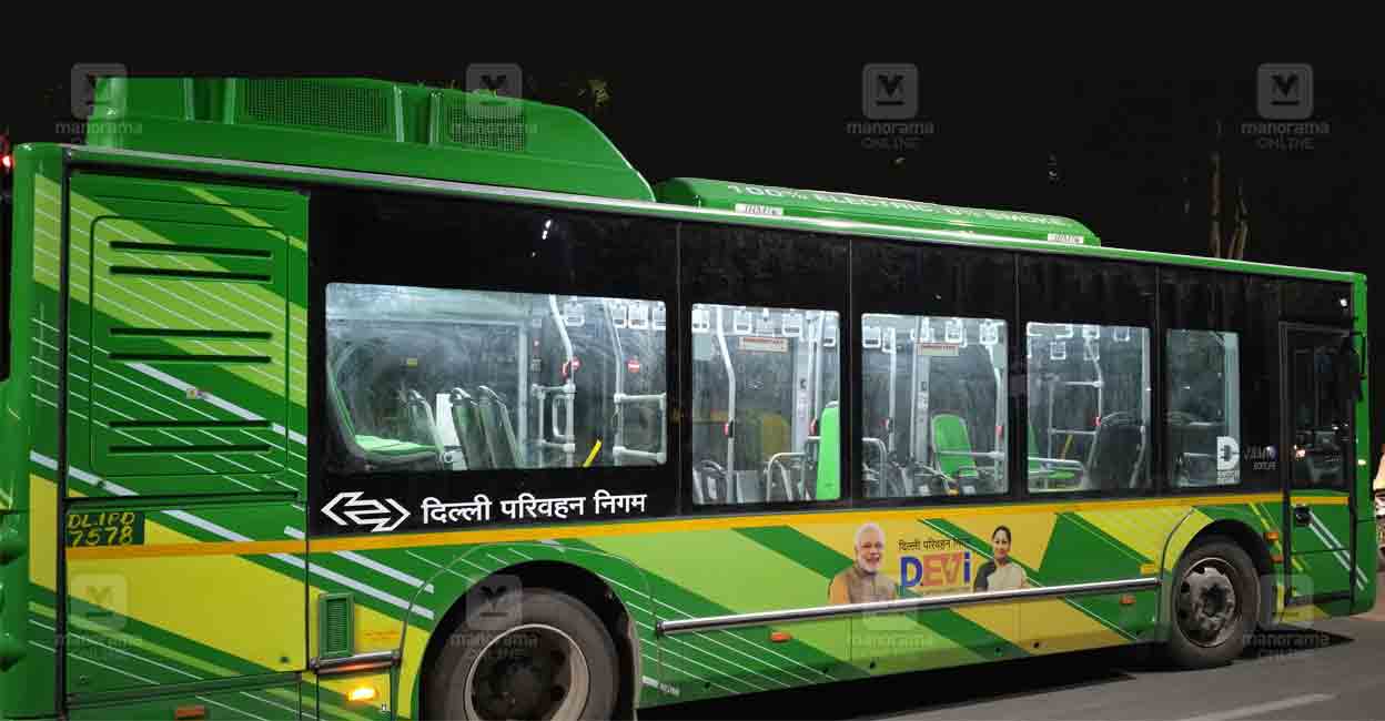 ഇടവഴികളിലൂടെ ഓടിയെത്തും ഇ-ബസ് ‘ദേവി’ | Delhi Electric Vehicle ...