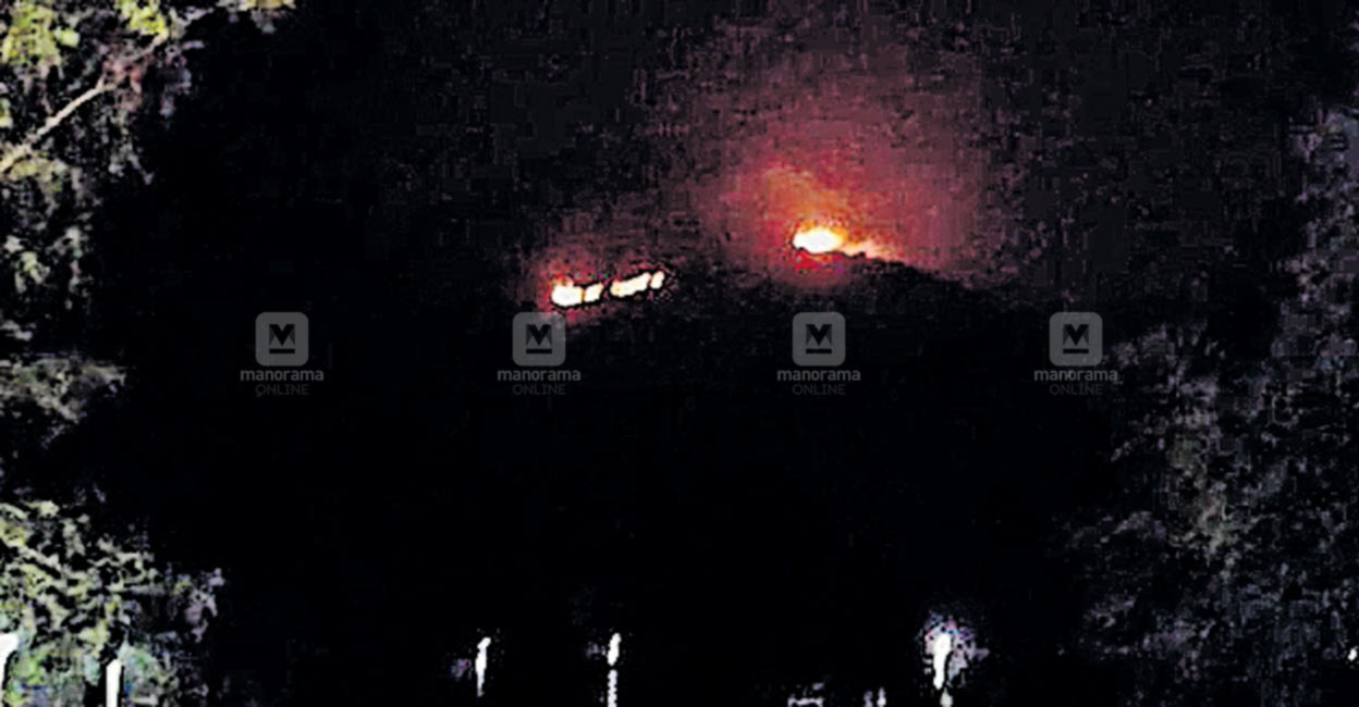 കഞ്ചിക്കോട് വെന്തങ്കോടി മലയിൽ വൻ കാട്ടുതീ