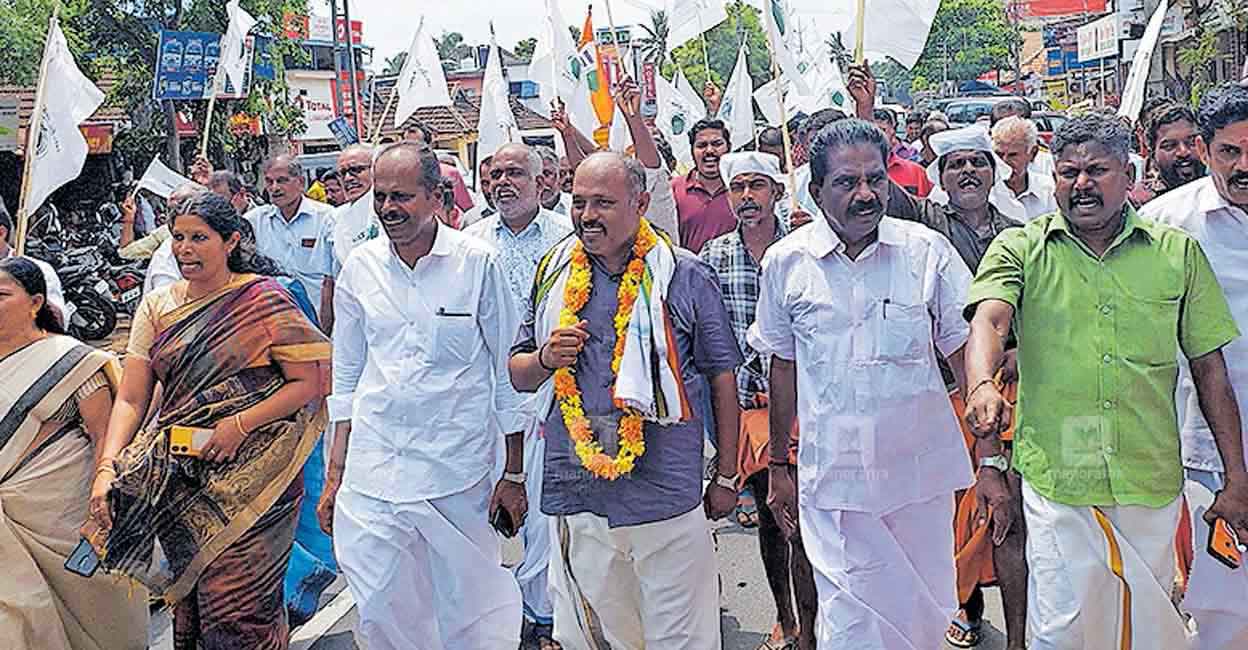 സ്വതന്ത്രന്റെ ‘മാങ്ങ’ മധുരിച്ചു; ബിജെപിക്കും സിപിഎമ്മിനും കയ്പ്