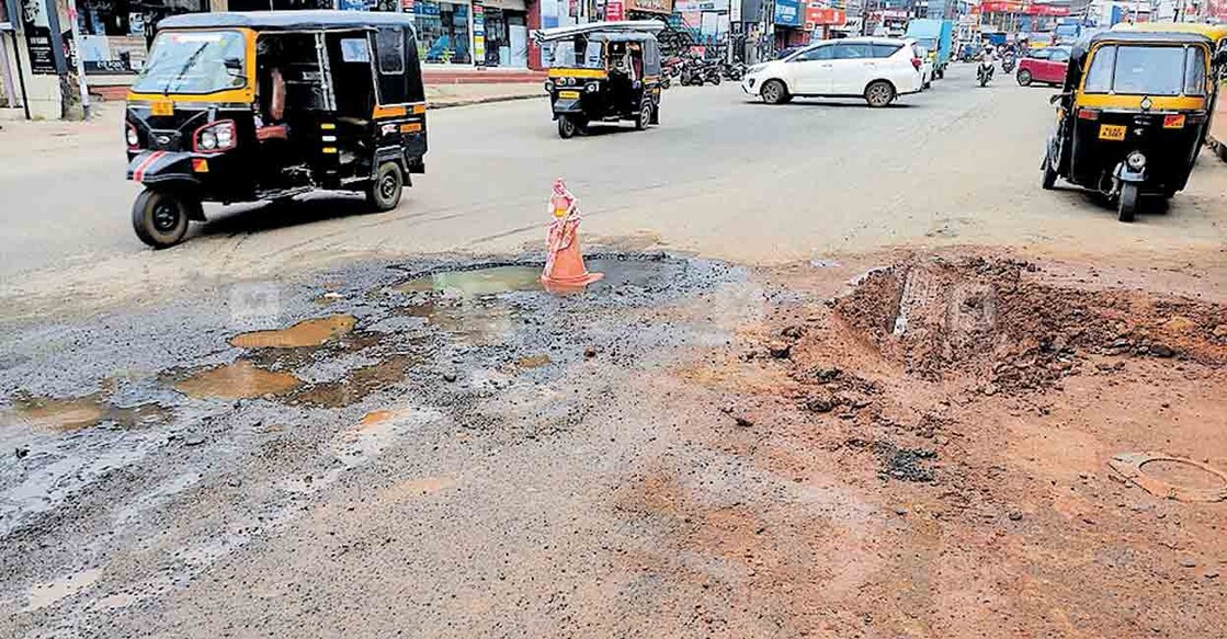 പൈപ്പ് പൊട്ടൽ തുടർക്കഥ; ഒപ്പം റോഡ് പൊളിക്കലും