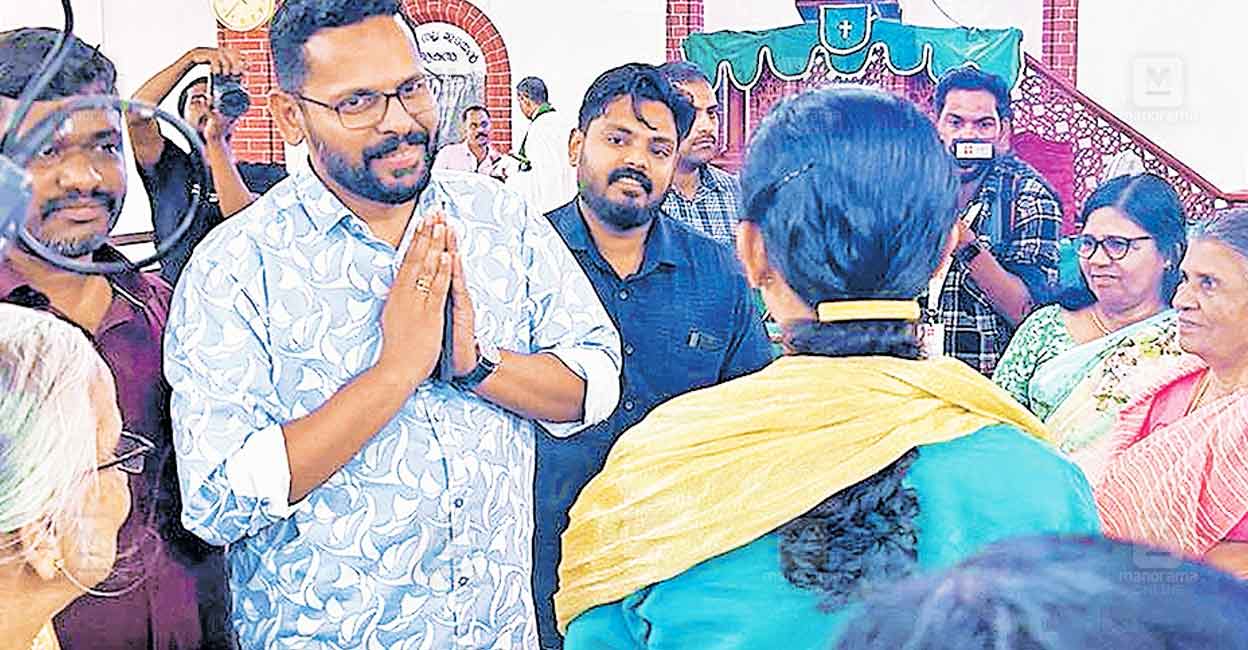 എല്ലായിടത്തും ഓടിയെത്തി സരിൻ | Palakkad Election | Kerala Election ... എല്ലായിടത്തും ഓടിയെത്തി സരിൻ | Palakkad Election | Kerala Election ...