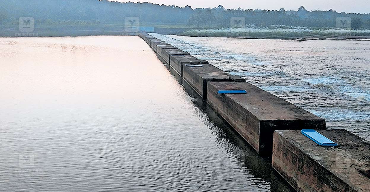 മീറ്റ്ന തടയണ അടുത്തയാഴ്ച അടയ്ക്കും | Meetna Barrage | Bharathapuzha ...
